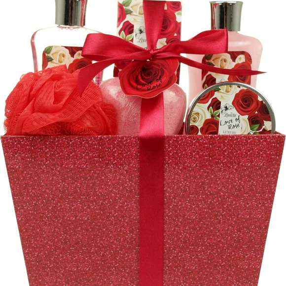 Other | Luxurious Red Rose Bath Gift Set | Poshmark